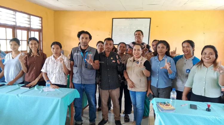 Berita Foto - SMP Forekmodok dan TBM Malaka Bangun Pondok Baca - RRI.co.id