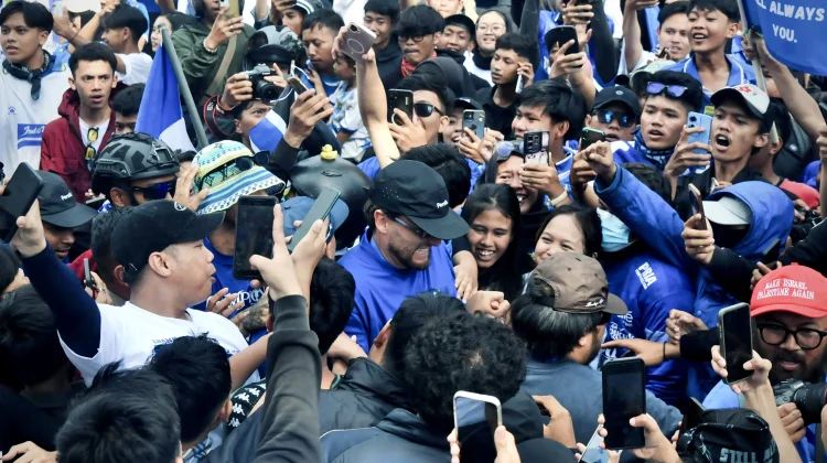 Konvoi Juara Persib Bandung 2026 - RRI.co.id