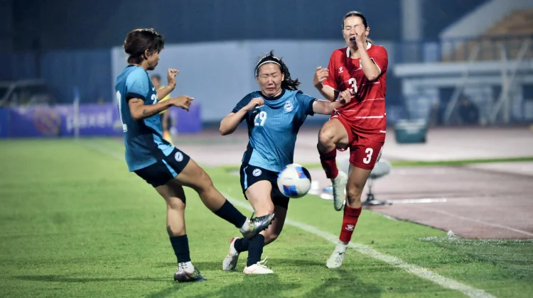 Garuda Pertiwi Kalah Dari Singapura 2-0 - RRI.co.id