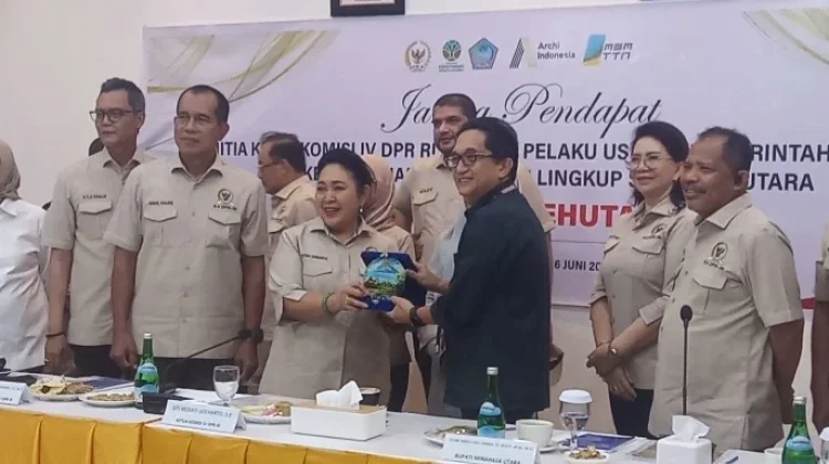Jaring Pendapat Komisi 4 DPR RI Terkait Revisi RUU Kehutanan di Minut ...