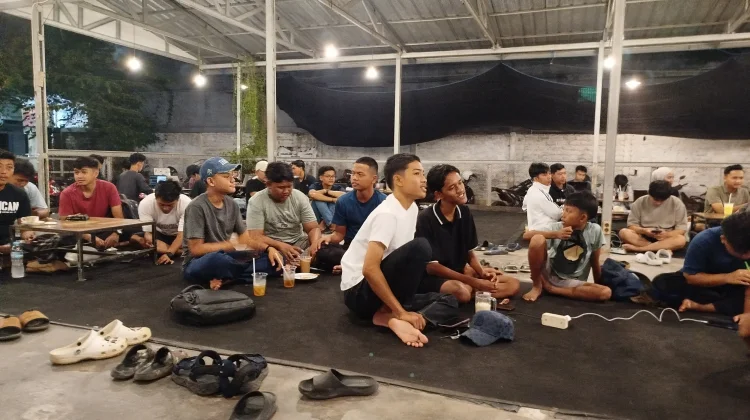 Antusias Warga Sumenep Novar Timnas Indonesia - RRI.co.id