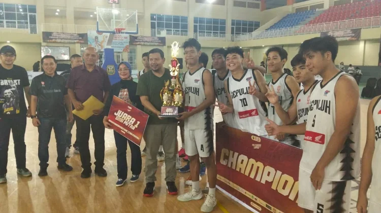 SMA 10 Bandar Lampung Juarai Piala Gubernur - RRI.co.id