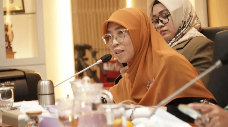 Rupiah Melemah, Netty Soroti Rapuhnya Ketahanan Bahan Baku Obat ...