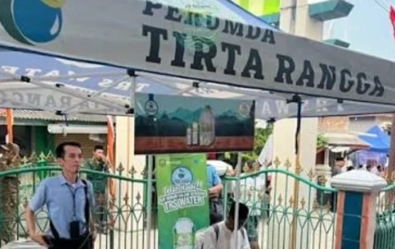 Perumda TRS Siapkan Tim Pengkaji Bangun Pabrik AMDK Sendiri - RRI.co.id