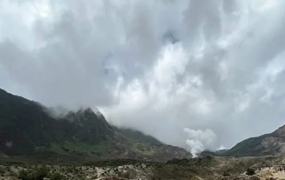 Pesona Alam dan Spot Ikonik di Gunung Papandayan Garut - RRI.co.id