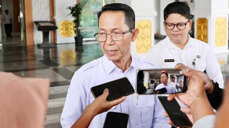 Pemko Batam Verifikasi Ulang Data PBI-JK Pasca Penonaktifan - RRI.co.id