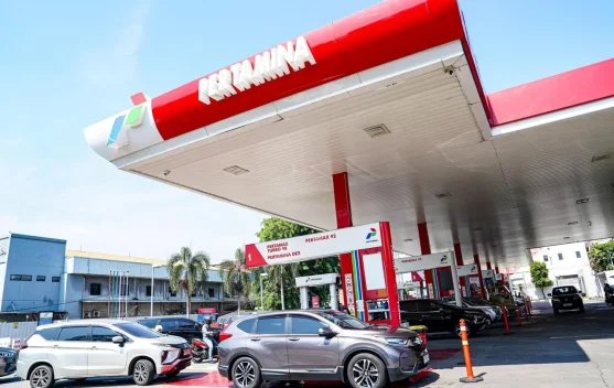 Pertamina : Harga Pertamax Series Naik, Harga Pertalite dan Solar ...