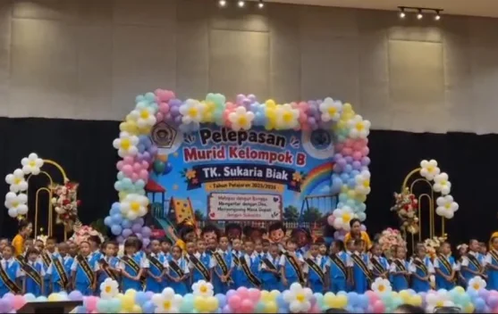Pelepasan Murid Kelompok B TK Sukaria Biak, Tanamkan Fondasi Karakter ...