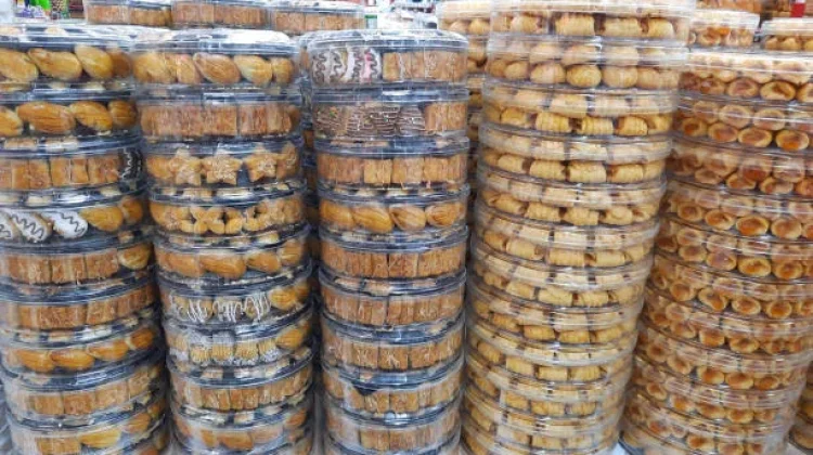 Rahasia Meja Lebaran Lengkap: Kue-Kue Ini Tak Boleh Absen - RRI.co.id