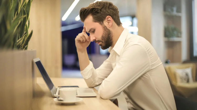 Overthinking : ketika Pikiran Tak Mau Berhenti - RRI.co.id