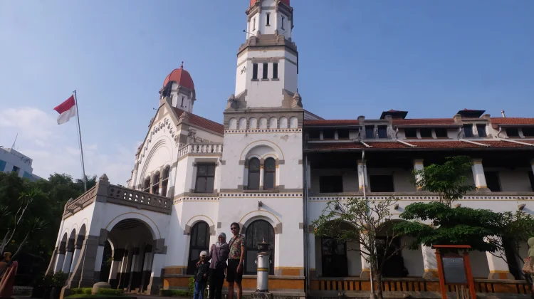 Indonesia Targets 1.72M Chinese Tourists After China Push - RRI.co.id