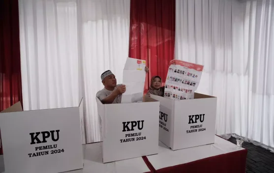 Yusril Advocates Party Mergers After Elections to Strengthen Political ...