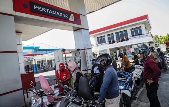 Pertamina Raises Pertamax Prices, Supply Secure - RRI.co.id