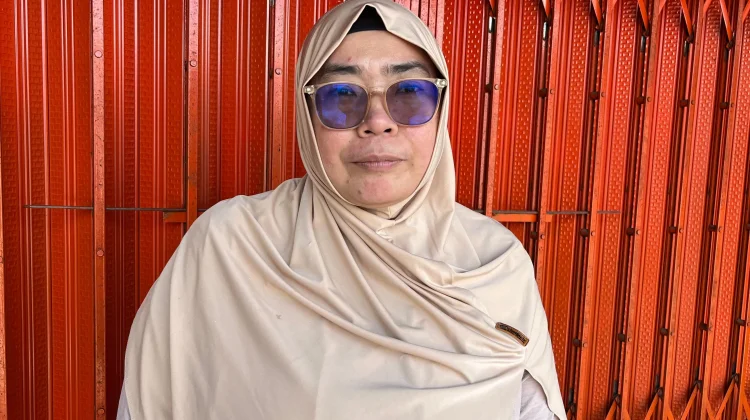 Bulog Sanggau Pastikan Stok Beras dan Minyak Goreng Aman - RRI.co.id