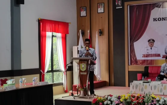 Guru Honorer, Isu Strategis dalam Konker PGRI Sanggau - RRI.co.id