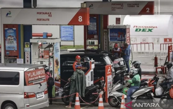 Pertamina Naikkan Harga Pertamax dan Pertamax Green Mulai 10 Juni - RRI ...