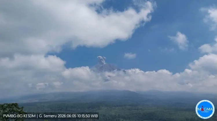 Aktivitas Gunung Semeru Didominasi Erupsi dan Gempa Letusan - RRI.co.id