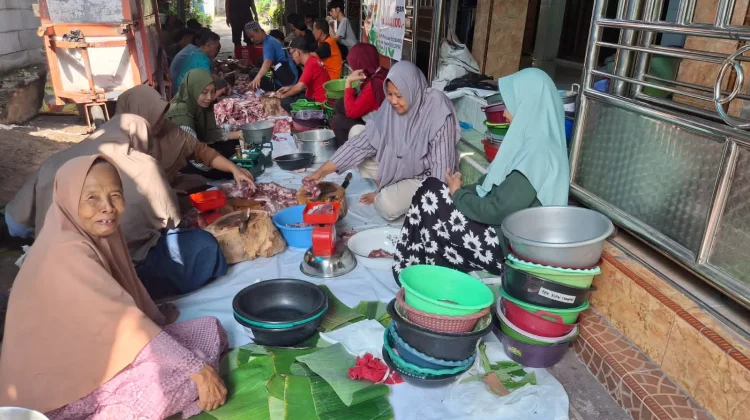 Kisah Warga Kampung SIBA Gresik, Rayakan Iduladha 2026 tanpa Plastik ...