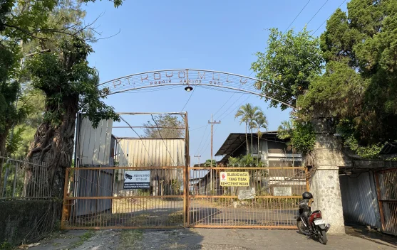 Kisah Pabrik Karung Goni Kediri: Bangkrut, Jadi Kandang Ayam - RRI.co.id