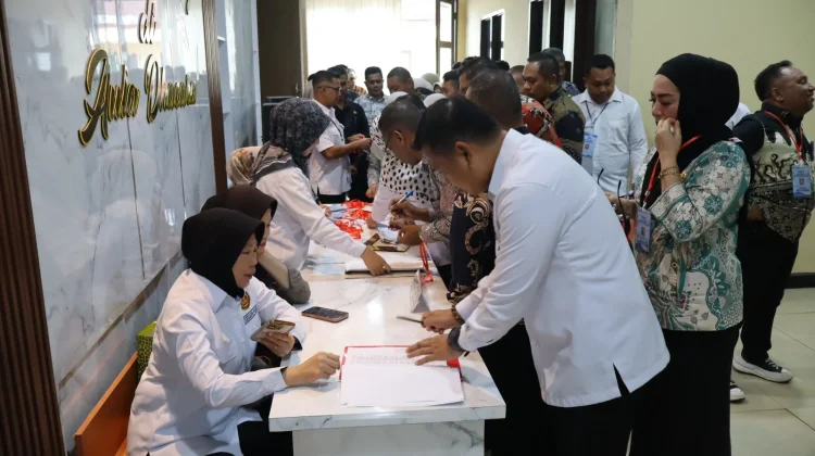 Biro SDM Polda Sultra Gelar Assessment JPT Pratama Buton Selatan - RRI ...