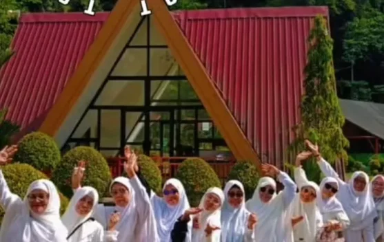 Refleksi Tahun Baru Islam, Muslimah Berkumpul di Alam Terbuka - RRI.co.id