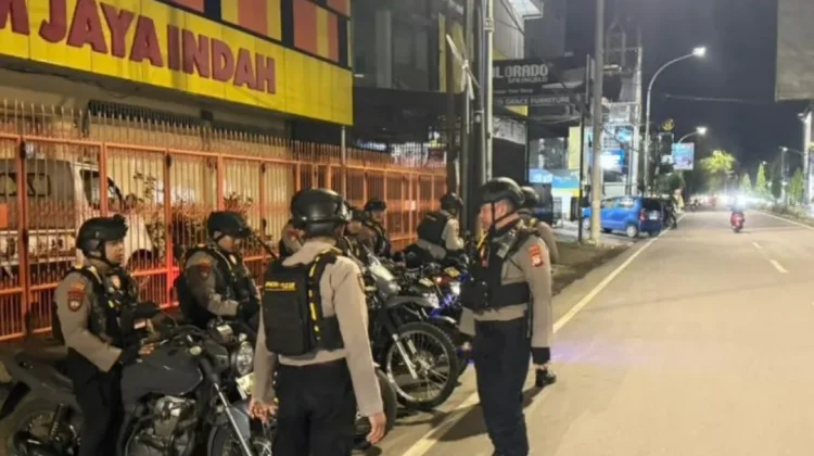 Polrestabes Makassar Atensi Kejahatan Geng Motor - RRI.co.id