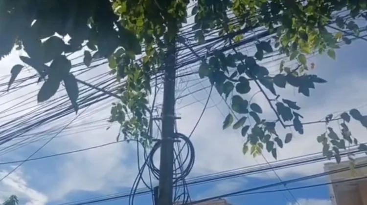 Instalasi Listrik Tak Tertata, Jadi Sorotan Damkar Maros - RRI.co.id