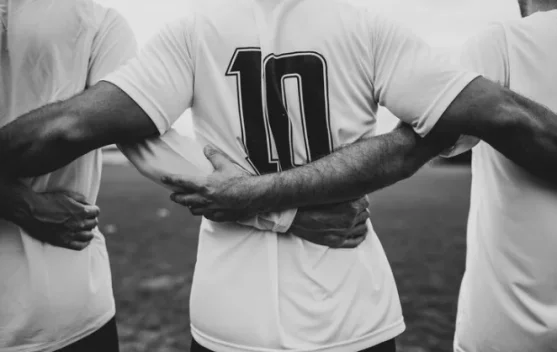 Sejarah Jersey Sepak Bola, Dari Kemeja Wol hingga Simbol Identitas Tim ...