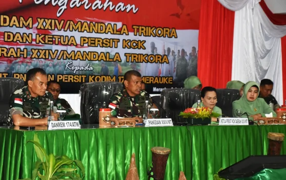 Pangdam XXIV/MT Frits Pelamonia Ingatkan Prajurit TNI Bijak Gunakan ...