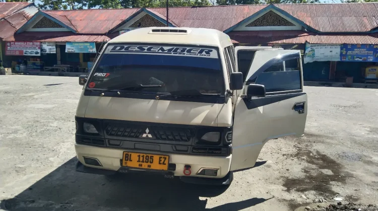 Aktivitas Penumpang di Terminal Meulaboh Sepi - RRI.co.id