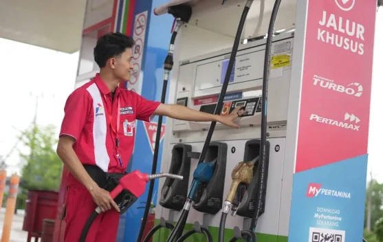 Pertamina Turunkan Harga Dexlite & Pertamina Dex, Pertamax Turbo Naik 1 ...