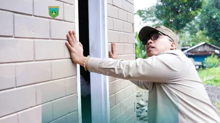 Wali Kota Hendri Arnis Tinjau Huntap Korban Galodo - RRI.co.id