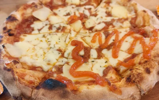 Nikmatnya Pizza Homemade dengan Topping Favorit - RRI.co.id