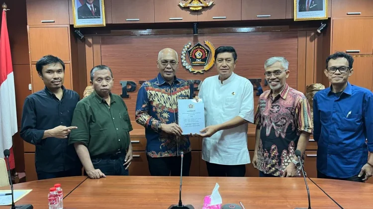 Putusan Konkernas PWI 2026 Diserahkan ke Ketua Umum - RRI.co.id