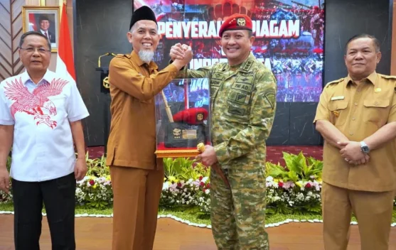 Wako Paisal Apresiasi Dedikasi Junaedi Zhang Perkuat Fasilitas Kopassus ...