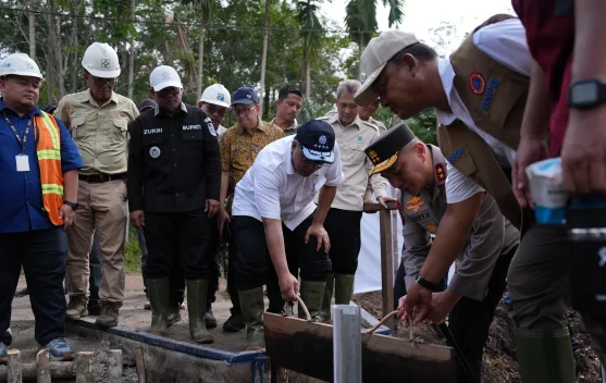 Menteri LH/BPLH: Bangun Sekat Kanal dan OMC Cegah Karhutla di Lahan ...