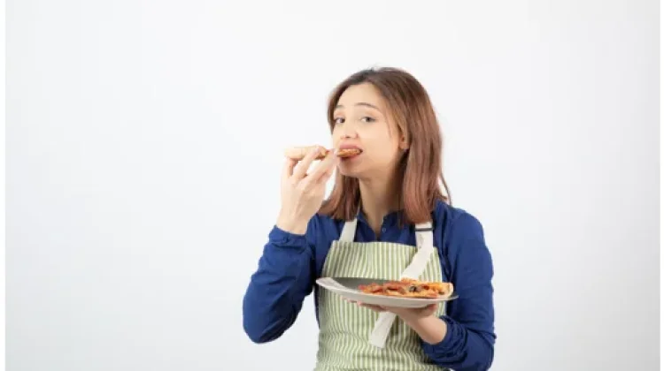 Etika Makan Menggunakan Tangan Kanan - RRI.co.id