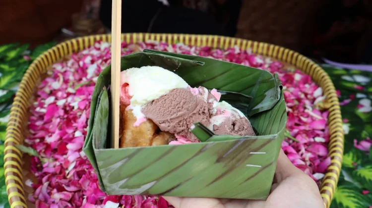 Es Krim Madina Tawarkan Pengalaman Berbeda Lewat Ritual - RRI.co.id