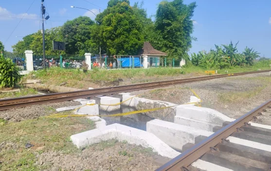 Satu Orang Tertemper KA Manahan di Petak Notog–Purwokerto - RRI.co.id