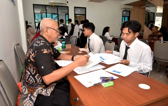 Empat Ribu Camaba Jalur SNBT 2026 Unsoed Jalani Registrasi Fisik - RRI ...