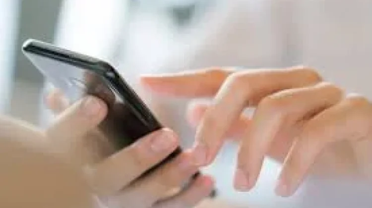 Cara Maksimalkan Performa HP Lama agar Tetap Ngebut di 2026 - RRI.co.id