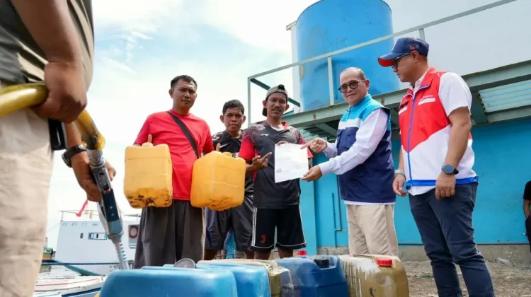 BPH Migas: Penyaluran BBM Subsidi untuk Nelayan di Makassar Tepat ...
