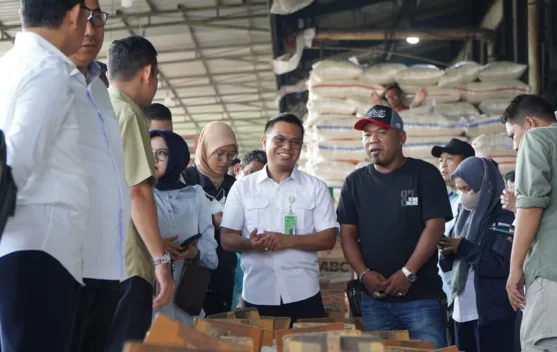 Bapanas: 7,7 Juta Ton Cadangan Beras Sudah Disalurkan ke Masyarakat ...