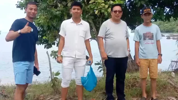 Anggota Dewan Tinjau Pantai dan Kebun Cengkeh - RRI.co.id