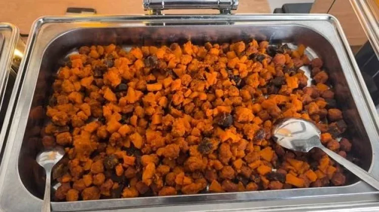 Cara Membuat Sambal Goreng Kentang dan Ati - RRI.co.id