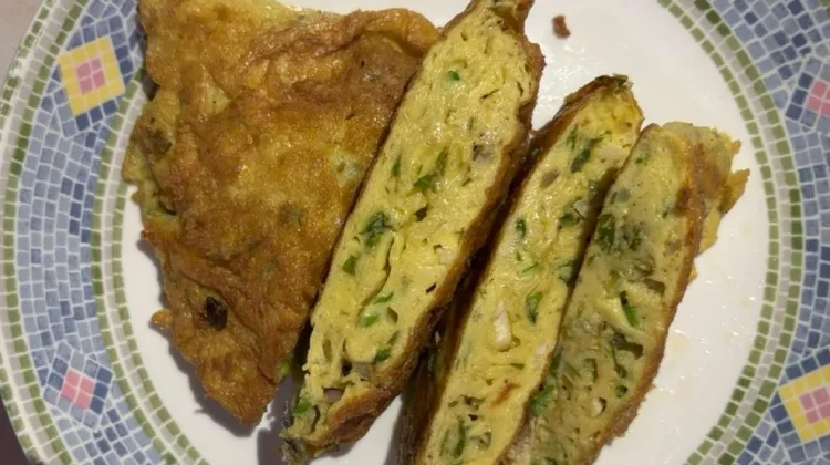 Resep Telur Dadar yang Tebal Berisi, Gurih, Mengenyangkan - RRI.co.id