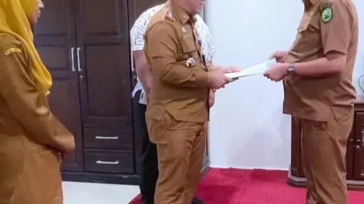 Ikhwan Nasution Ditunjuk Jadi Plt Kepala BKPSDM Padangsidimpuan - RRI.co.id