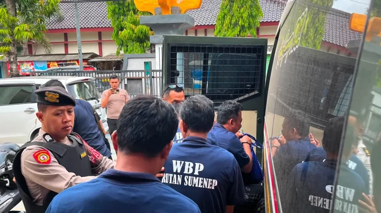 Kurangi Overcrowding, 9 Warga Binaan Rutan Sumeneo Dipindah ke Lapas ...