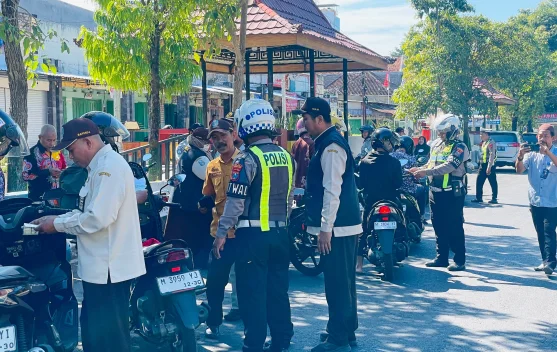Satlantas dan Bapenda Gelar Operasi Gabungan - RRI.co.id