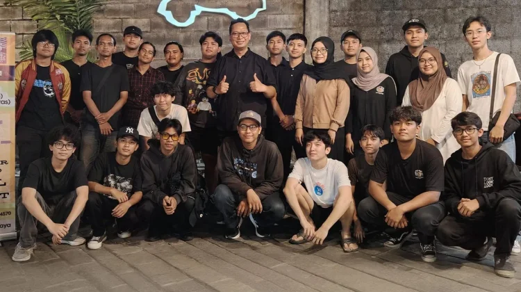 Public Speaking Tingkatkan Performa Anak Band di Panggung - RRI.co.id